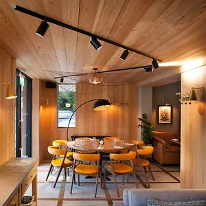 The Royal Foresters Ascot : 4 star Hotel with a Minimum Price 125 ...