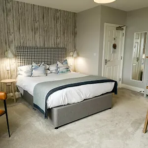 Beach House Hotel Seahouses: 4 star Hotel with a Minimum Price 143 ...