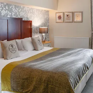 Sprowston Manor Hotel, Spa & Golf Spixworth: 4 star Hotel with a ...