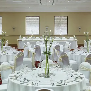 Delta Hotels By Marriott Swindon: 4 star Hotel with a Minimum Price 70 ...