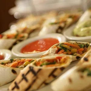 Delta Hotels By Marriott Swindon: 4 star Hotel with a Minimum Price 70 ...