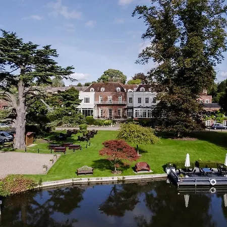 St Michael'S Manor Hotel - St Albans: 4 star Hotel with a Minimum Price ...
