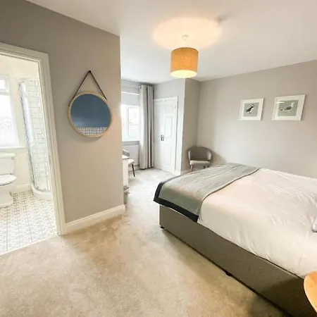 Beach House Hotel Seahouses: 4 star Hotel with a Minimum Price 143 ...