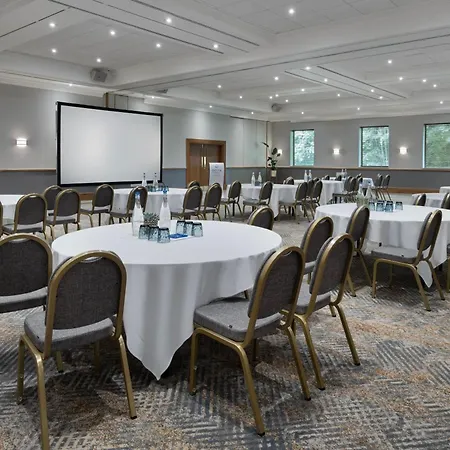 Delta Hotels By Marriott Swindon: 4 star Hotel with a Minimum Price 70 ...