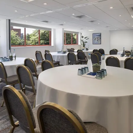 Delta Hotels By Marriott Swindon: 4 star Hotel with a Minimum Price 70 ...