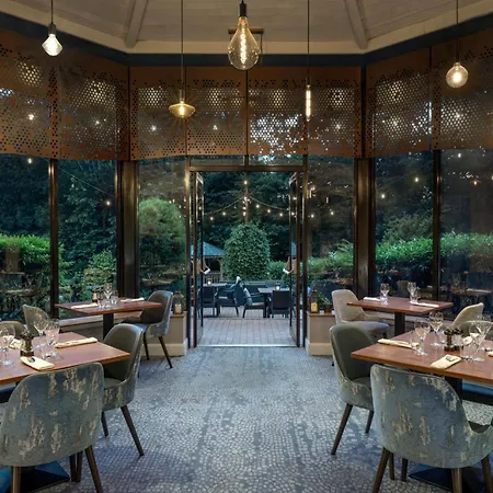 Delta Hotels By Marriott Swindon: 4 star Hotel with a Minimum Price 70 ...