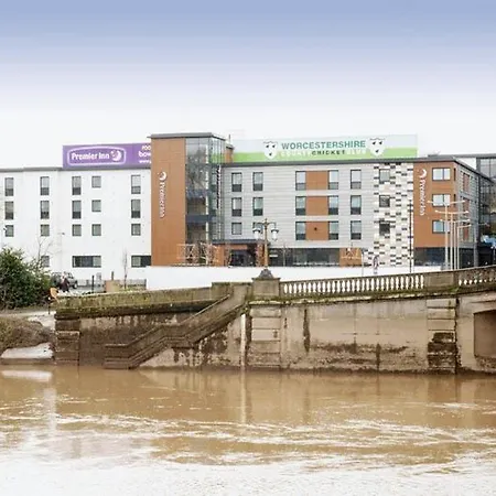 Premier Inn Worcester City Centre: 3 star Hotel with a Minimum Price 80 ...